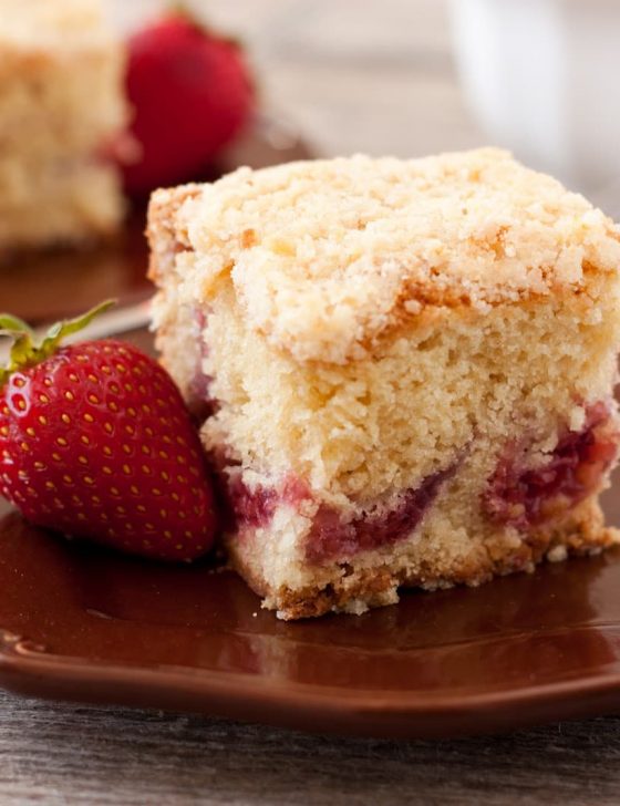 Fresh Strawberry Cake - Cooking Classy