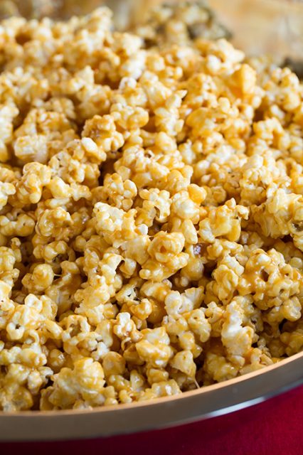 Salted Caramel Popcorn {Chewy} - Cooking Classy