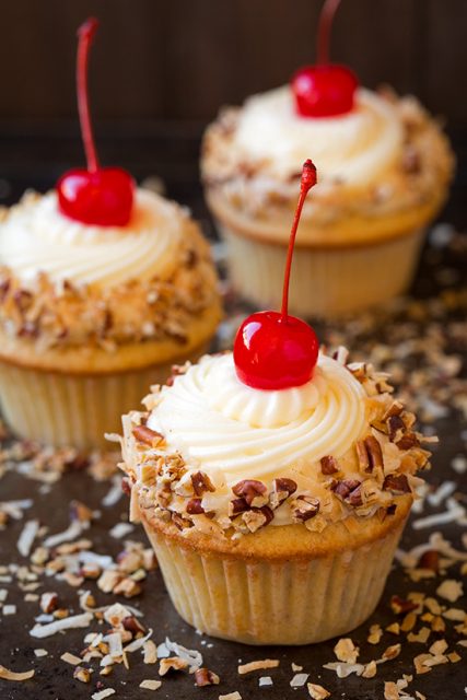 Italian Cream Cupcakes - Cooking Classy