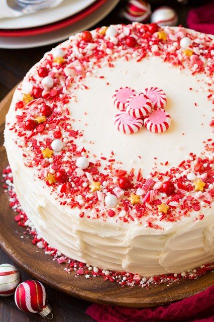 Peppermint Chocolate Cake with Peppermint Buttercream Frosting ...