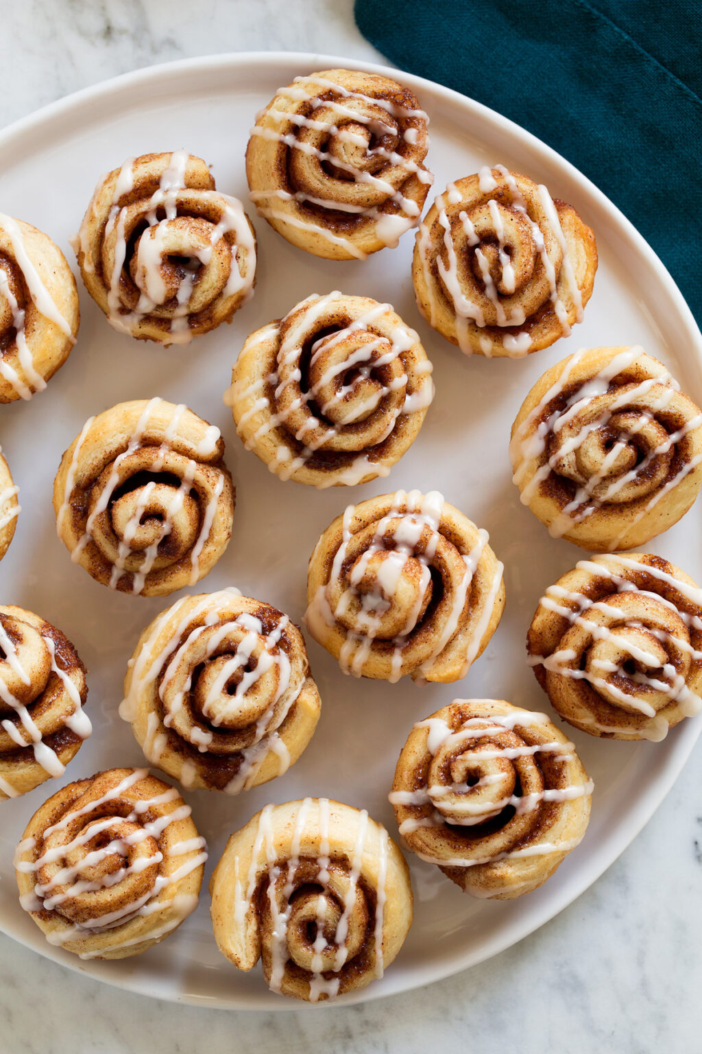 Easy Mini Cinnamon Rolls - Cooking Classy