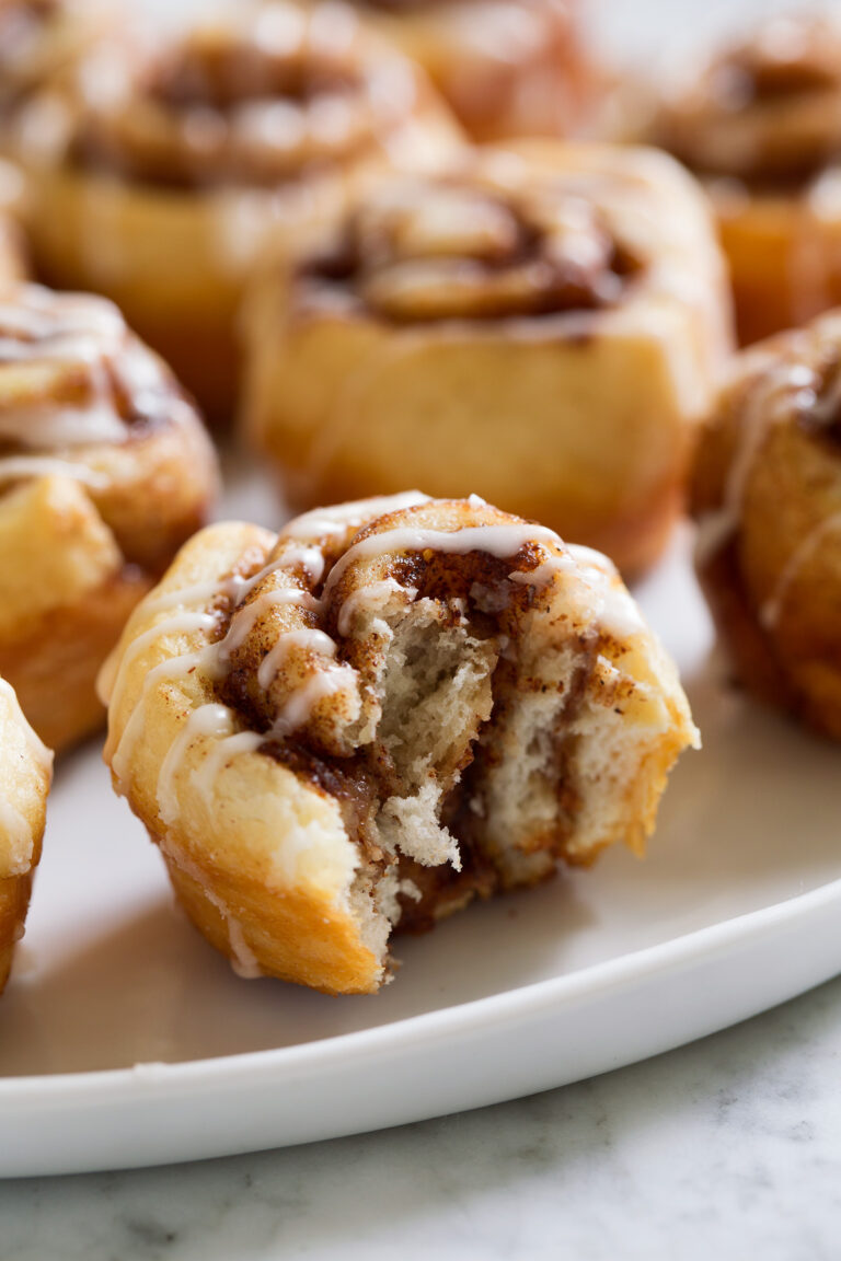 Easy Mini Cinnamon Rolls - Cooking Classy