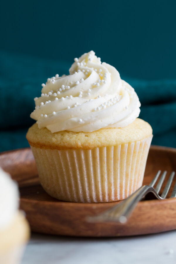 Best Vanilla Cupcakes Recipe - Cooking Classy