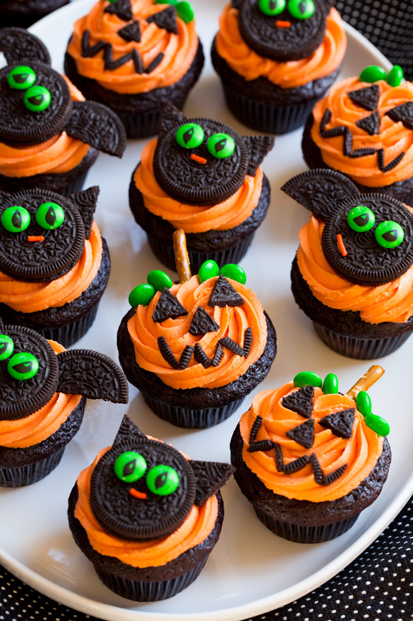 Easy Halloween Cupcakes - Cooking Classy
